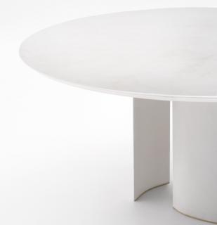 Naca Round Garden Table | Contemporary Garden Furniture At Go Modern London