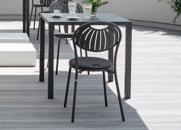 Emu Coupole Garden Bar Stool | Emu Garden Furniture