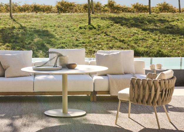 Modern Garden Furniture & Contemporary Garden Furniture